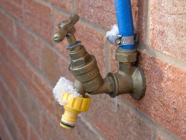 Winter maintenance: isolating your outside taps | Cameron Homes